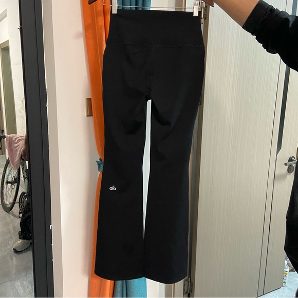 ALO Yoga | Pants & Jumpsuits | Alo Yoga Black Flare Pants | Poshmark
